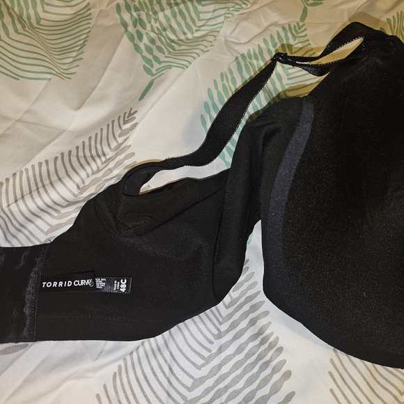 torrid | Intimates & Sleepwear | Torrid Curve Black Bra | Poshmark